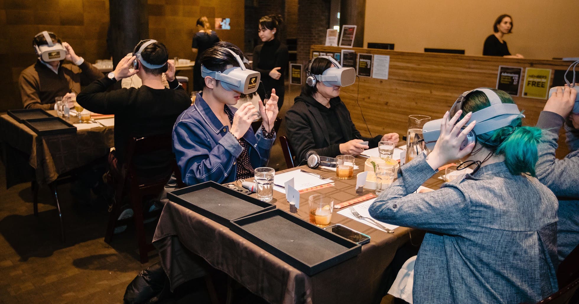 Virtual-Reality-Eating: Mittels Virtualität zum ultimativen Erlebnis ...